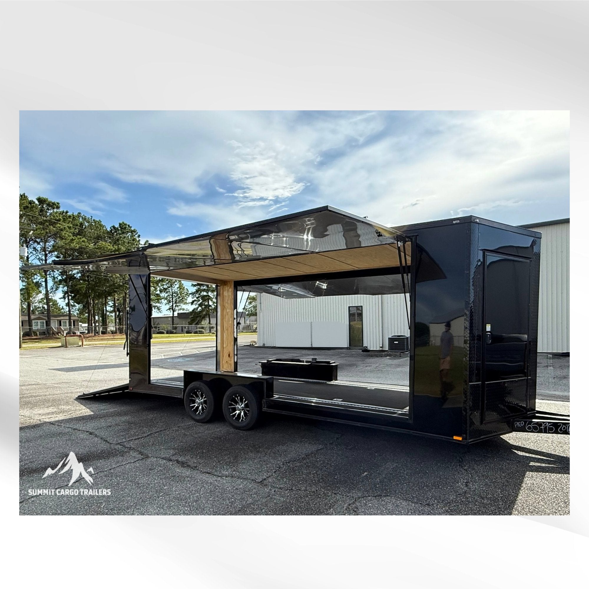 Gullwing Trailers – Summit Cargo Trailers
